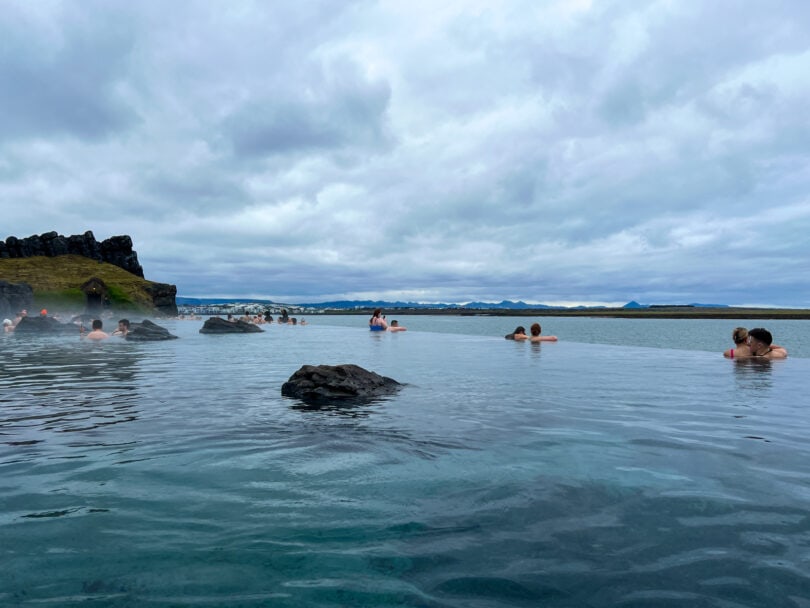 Sky Lagoon vs. Blue Lagoon (There IS a Winner!)